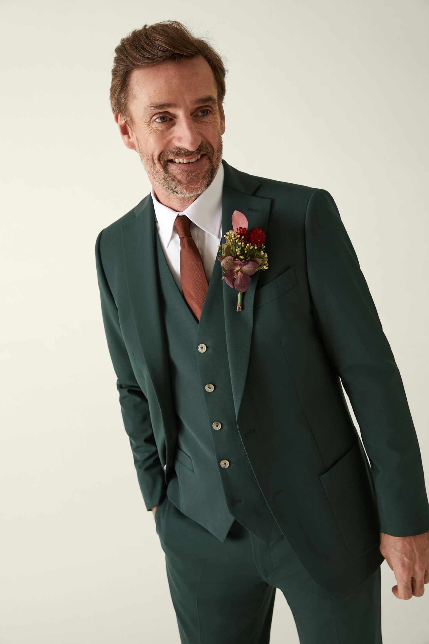 Dark green three-piece suit | Tailor Store®