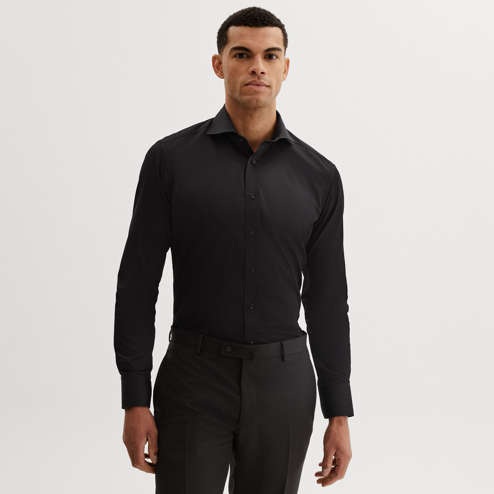 Sophistication in black: Our bestselling shirt Royale | Tailor Store®